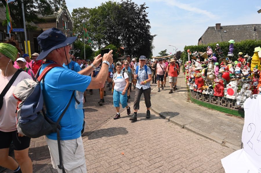 Bewonersinitiatief goedgekeurd: Routewijziging 4Daagse in Weurt definitief | Nieuws uit Nijmegen